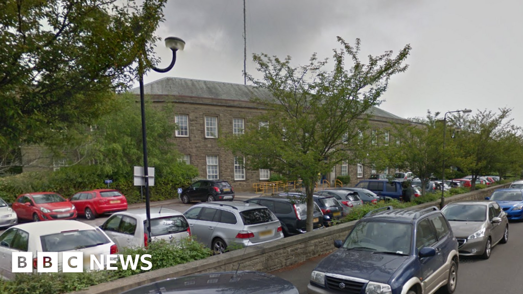 Investigation launched into Buxton police station custody death - BBC News