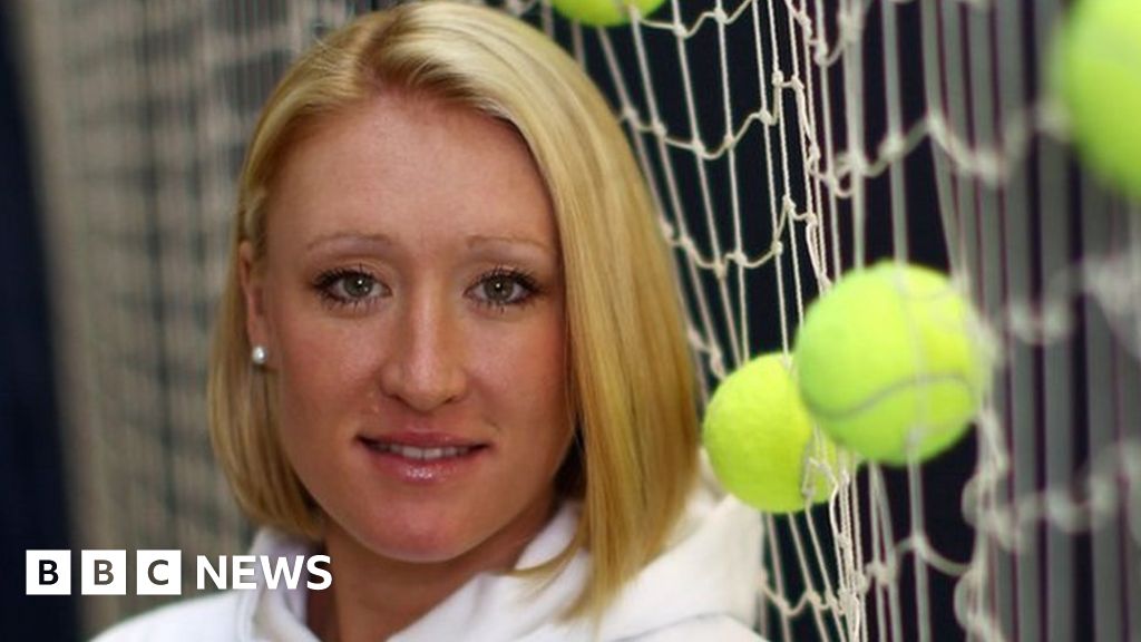 Elena Baltacha: Stars donate to tennis foundation auction - BBC News