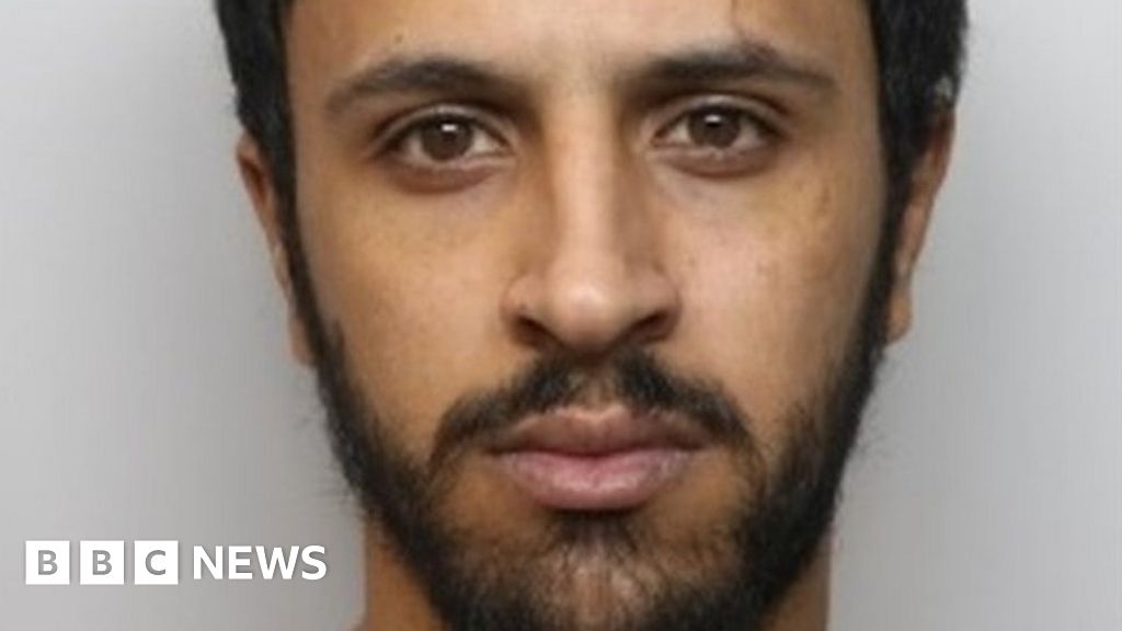 'Slaughter on streets must end' says judge in stabbing case - BBC News
