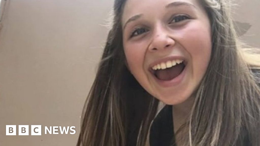 Ellie Gould: Murdered girl's friends call for self-defence lessons ...