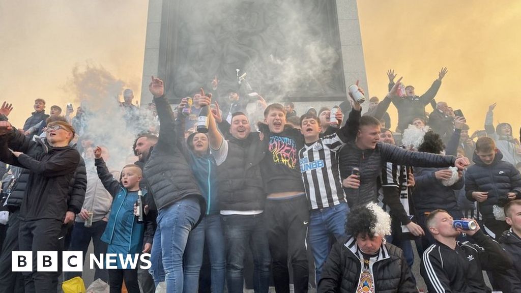 In pictures: Newcastle United fans take over Trafalgar Square