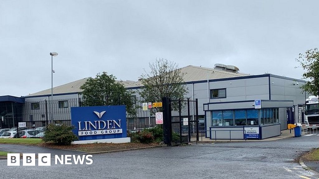 Linden Foods: Man dies after incident at food processing site - BBC News