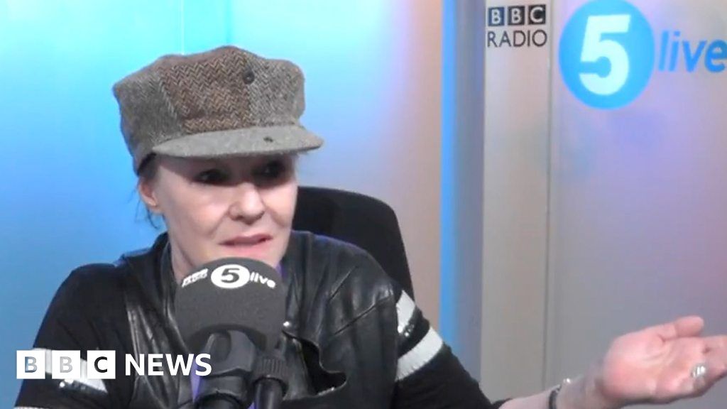 Frances Barber: 'Producer tried to assault me in my 20s' - BBC News