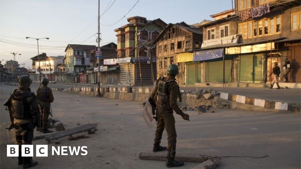 Kashmir protests death toll rises to four - BBC News