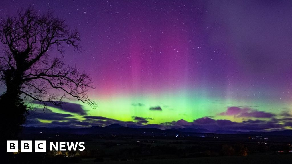 Displays of Northern Lights across Scotland - BBC News