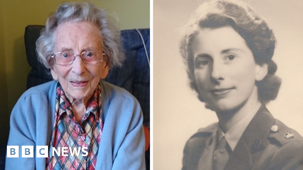 World War Two veteran Anne Robson dies aged 108 - BBC News