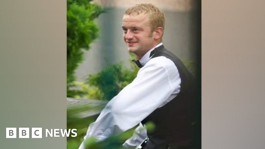 Van driver killed in collision on A90 named as Darren Mills - BBC News