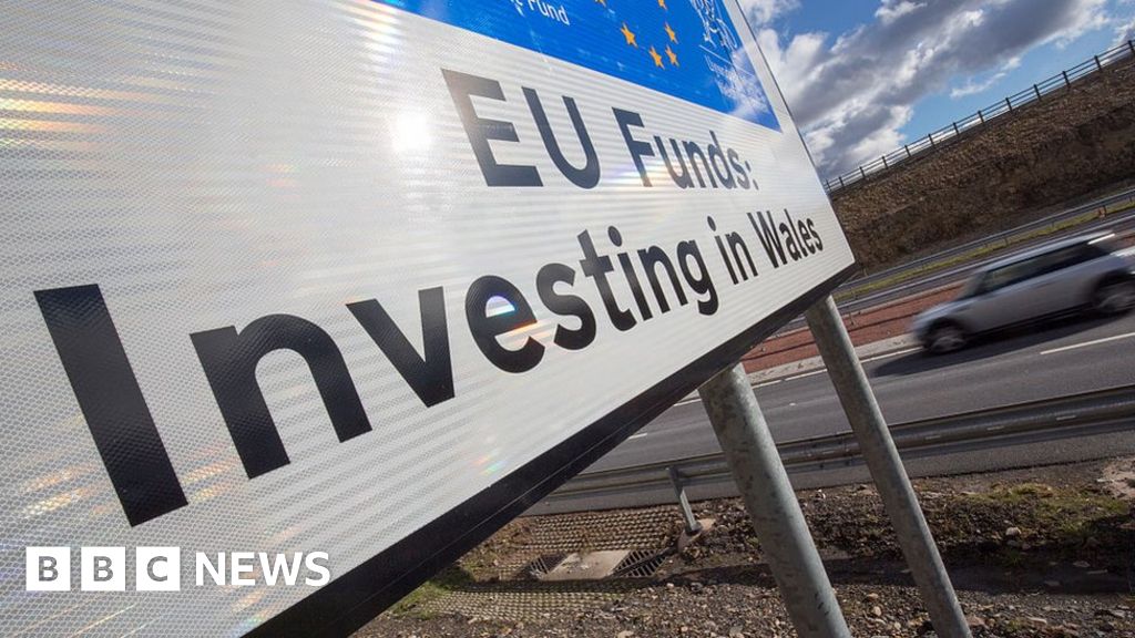 Brexit: Wales' EU aid replacement progress 'unacceptable' - BBC News