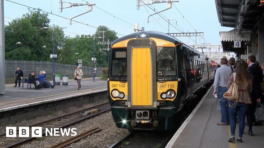 Great Western electrification: London and Maidenhead link completed ...