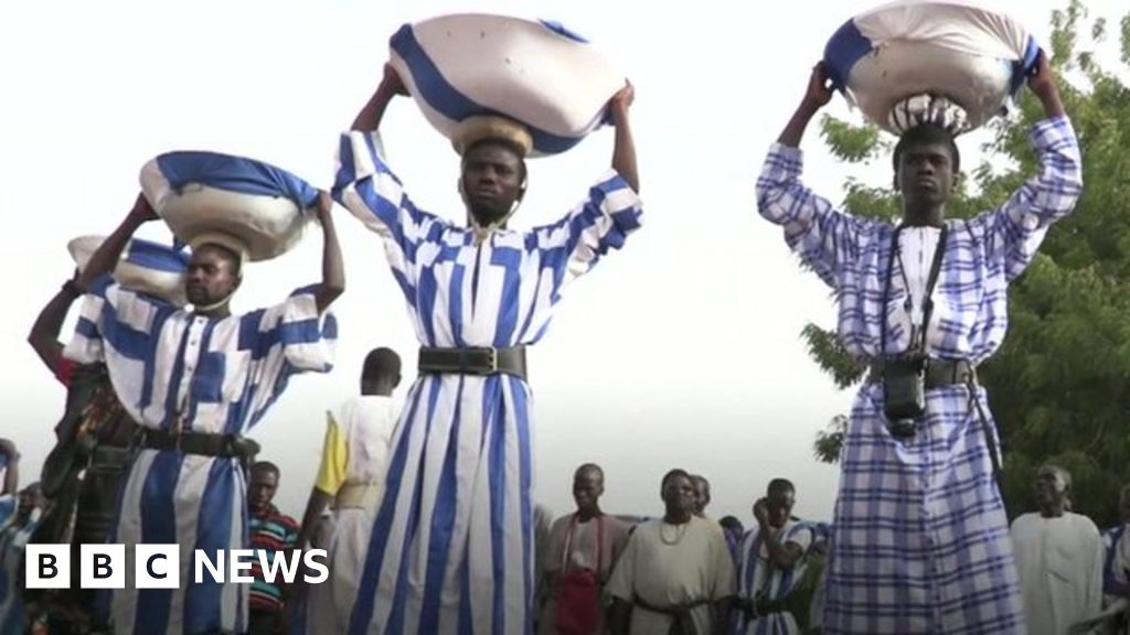 The Senegalese Muslims who don't fast - BBC News