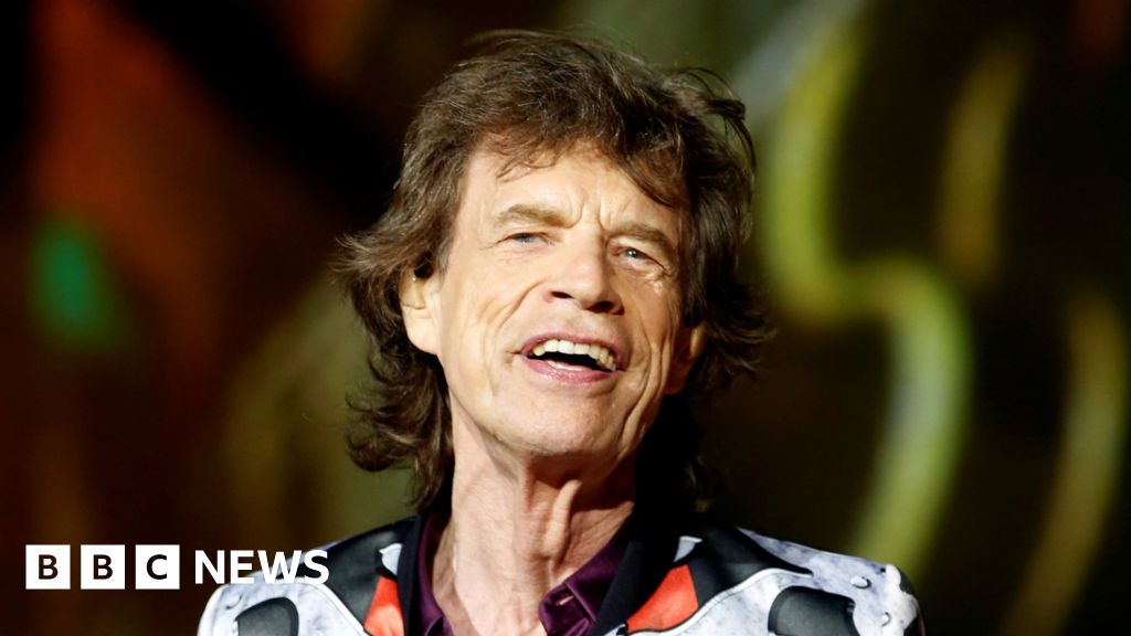 Mick Jagger 'on the mend' after hospital treatment