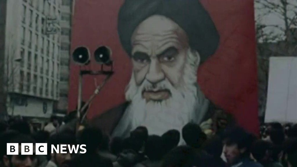 Khomeini's secret dialogue with 'The Great Satan' - BBC News