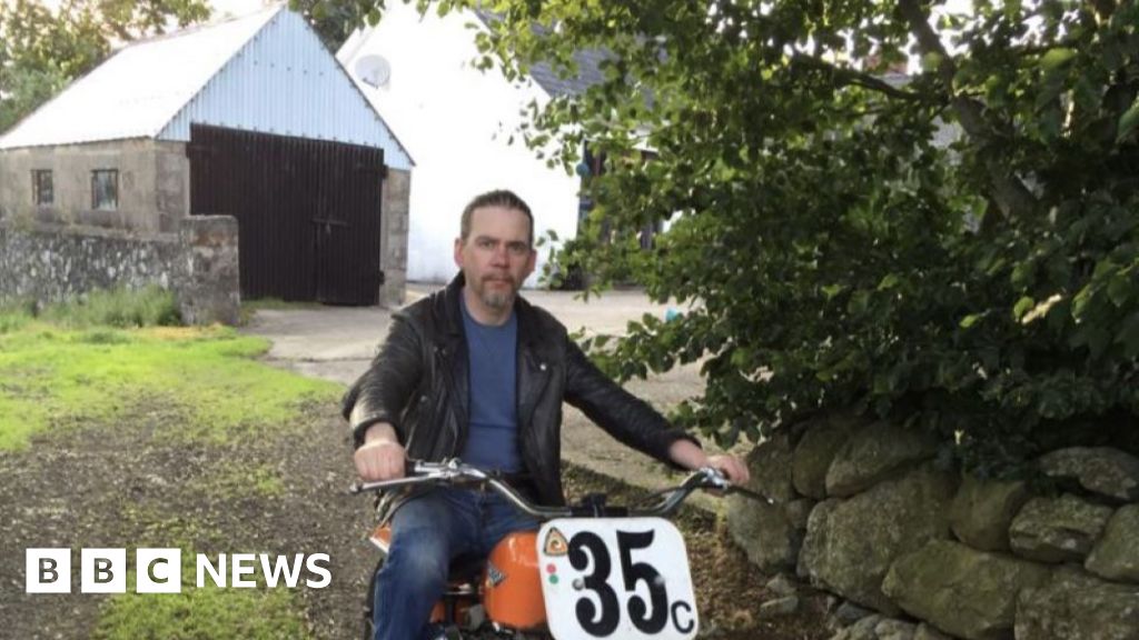 Ballymena: Motorcyclist David Blayney dies after crash - BBC News
