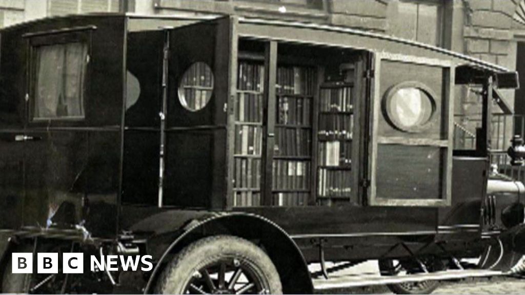 Looking back at mobile library's opening chapter - BBC News