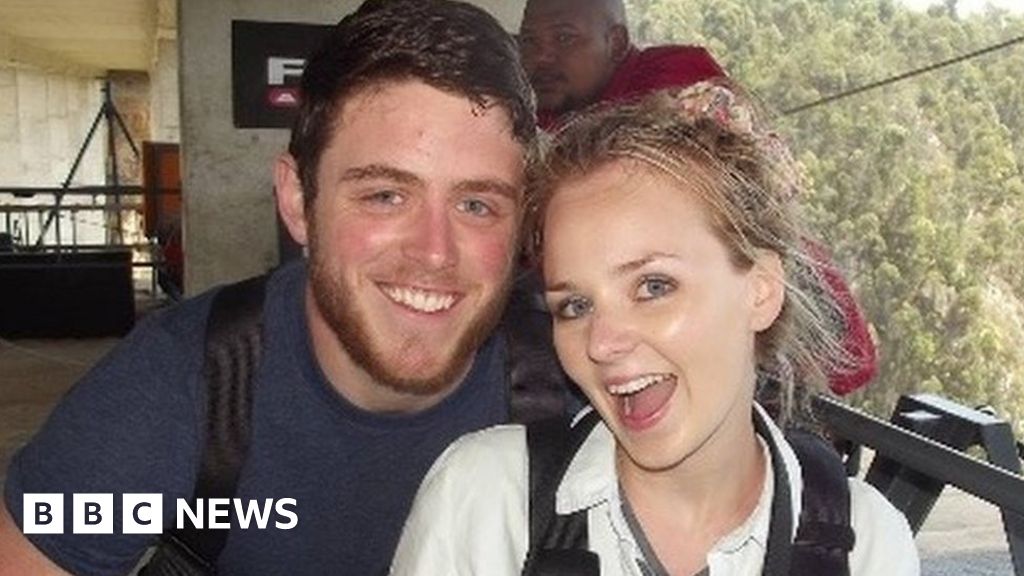 PC Andrew Harper: Hundreds of mourners attend funeral - BBC News