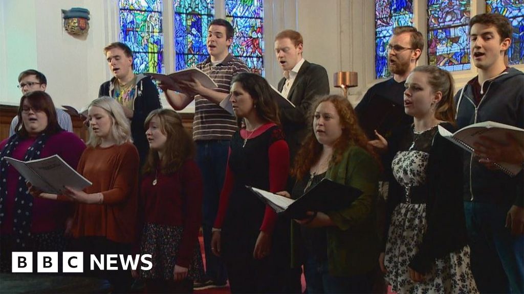 Aberdeen premiere for composer's first symphony - BBC News