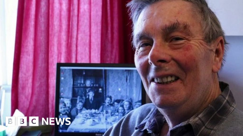 The real Smiths of Salford: Rod Smith - BBC News