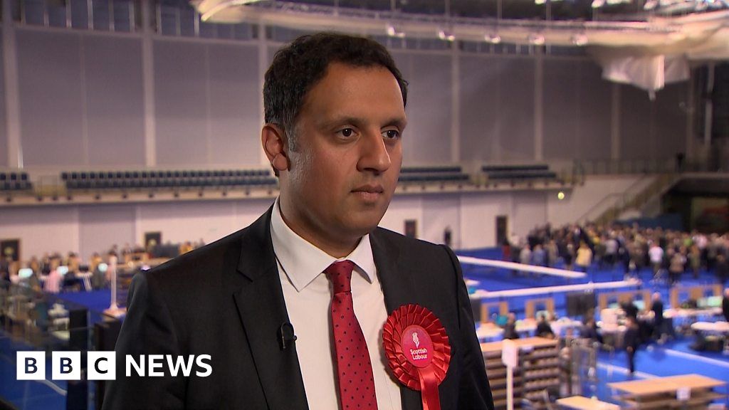 'I aspire for Labour to be in first place' says Sarwar - BBC News