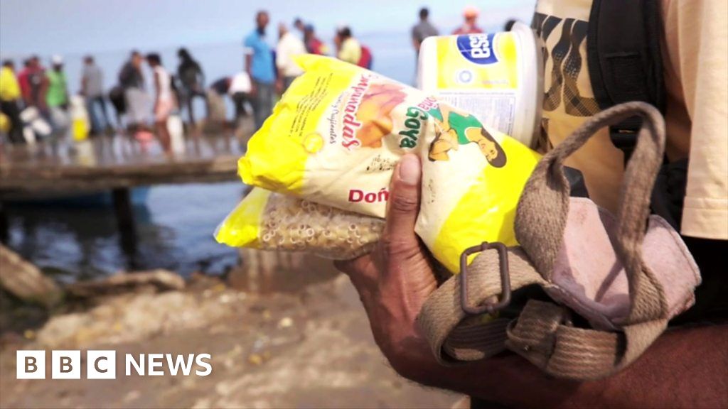 Venezuela crisis: Lack of cash leads to bartering