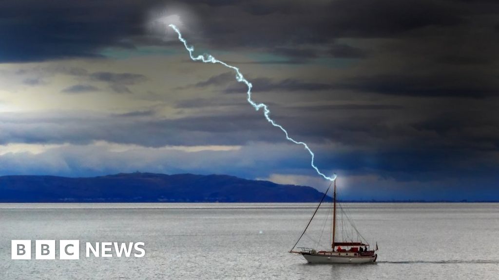 Storm and torrential rain weather warning for Wales - BBC News
