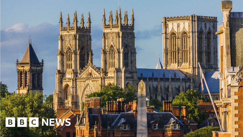 York MP's Commons debate call over aristocratic titles - BBC News