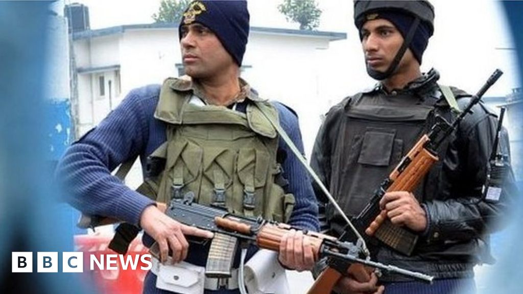 Pathankot: Pakistan media attack 'baseless' India allegations - BBC News