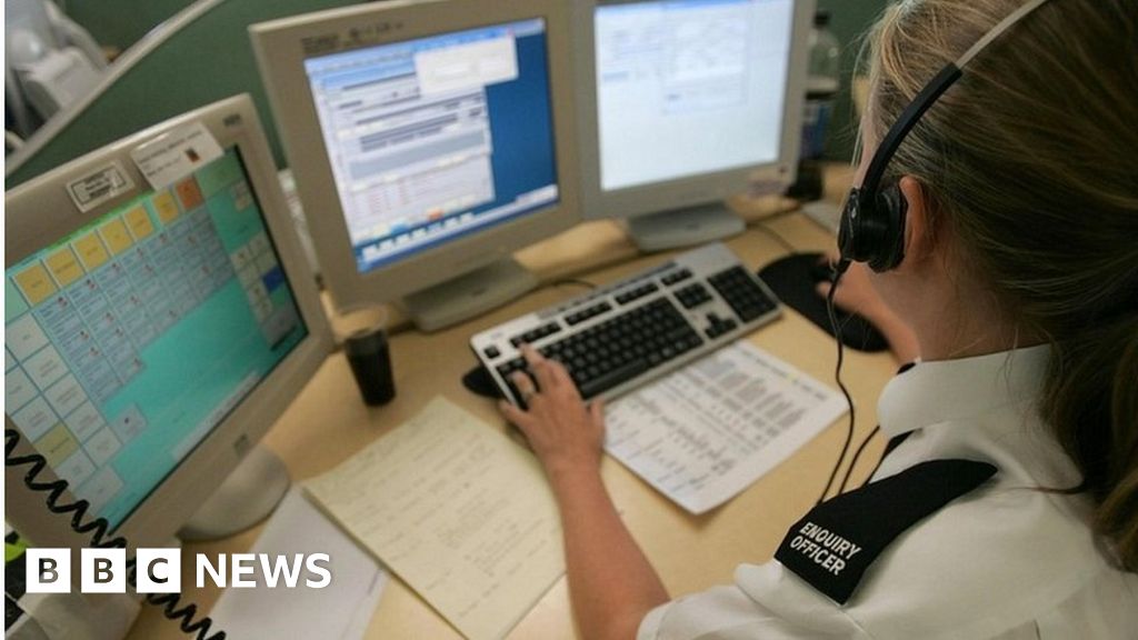 Police 999 response times almost double in seven years - BBC News