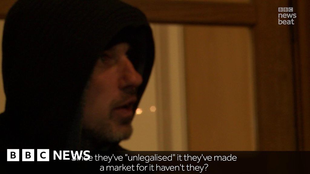 'I'd love it if spice didn't exist' say homeless in Manchester - BBC News