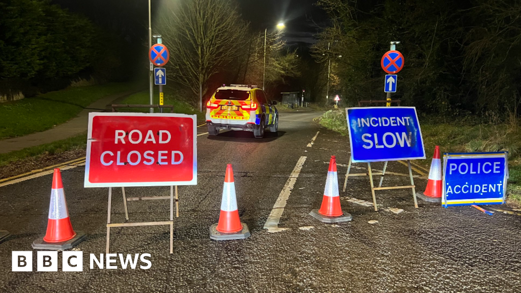 A27 crash: Dante Murphy named by police as victim - BBC News