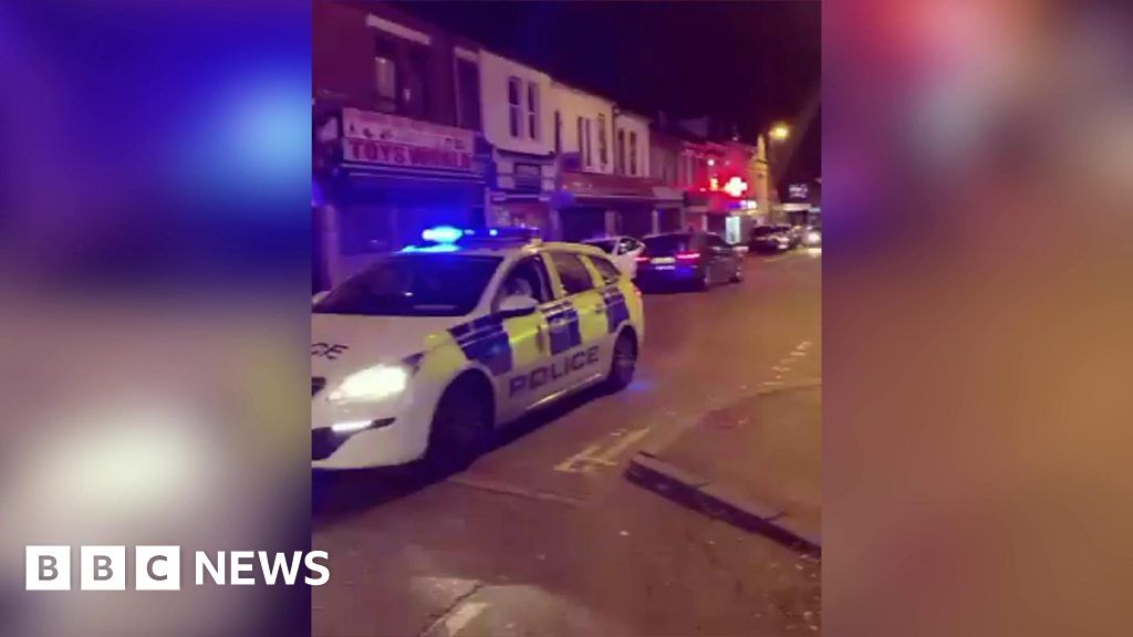 Coronavirus: Derby police officer raps safety message