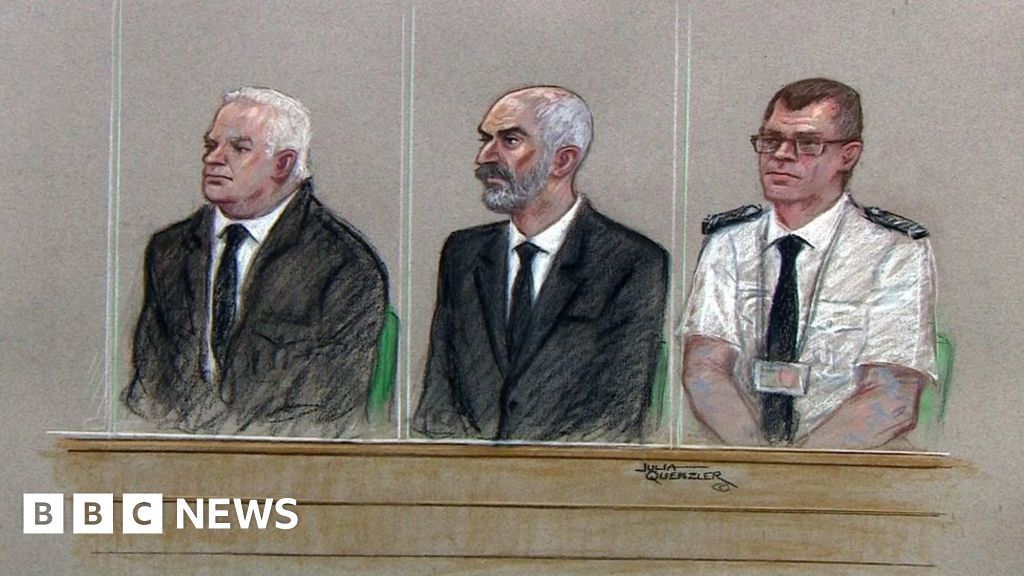 Jo Cox murder trial: Witness spoke of 'hell' in 999 call - BBC News