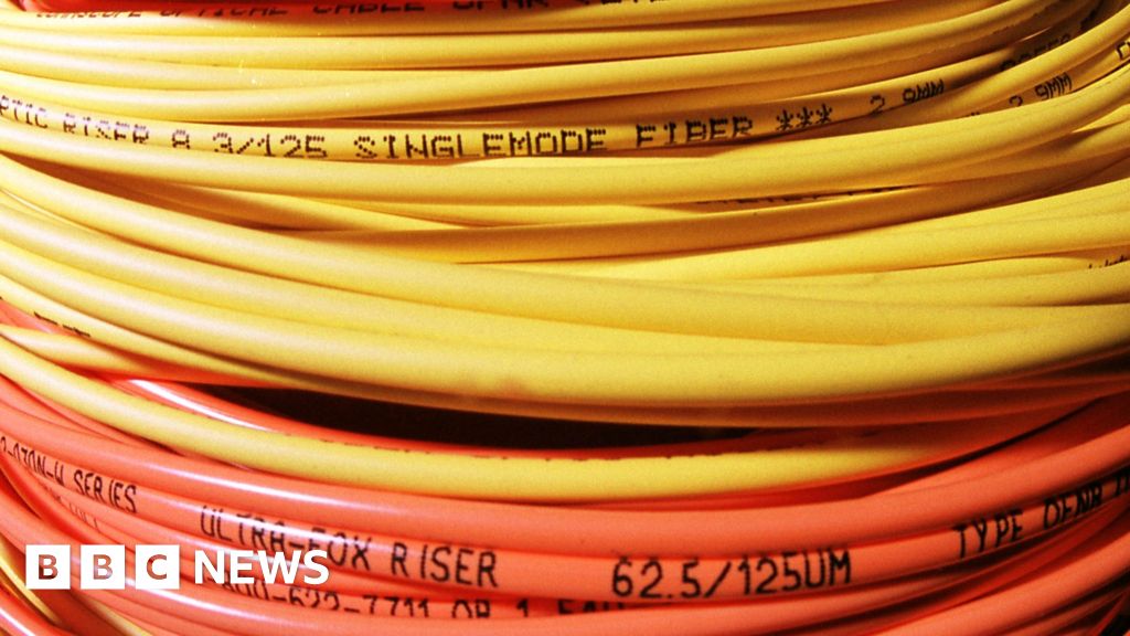 BT runs trial of IPv6 addressing system - BBC News