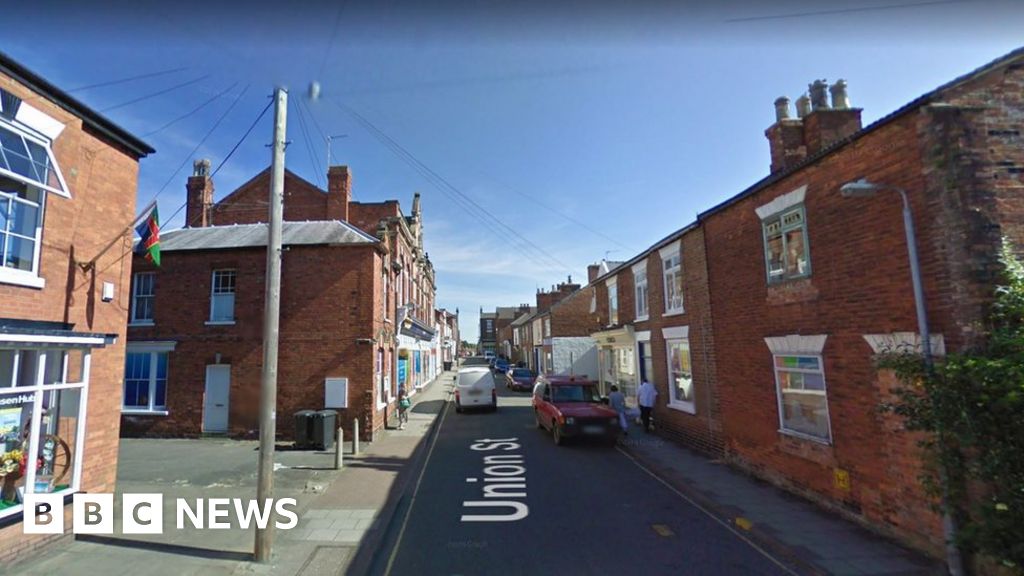 Man arrested over Market Rasen head injury assault - BBC News