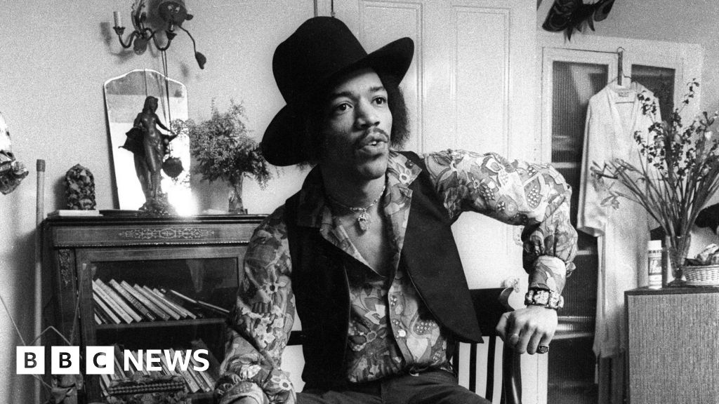 Jimi Hendrix house retuned for future - BBC News