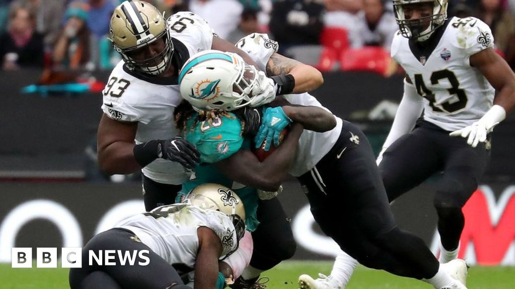 The NFL is opening its first academy for young players in the UK - BBC News