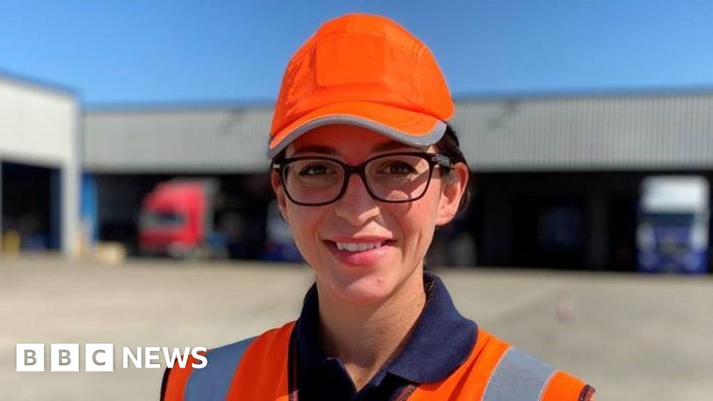 Lorry driver shortages: 'It's a very good career' - BBC News