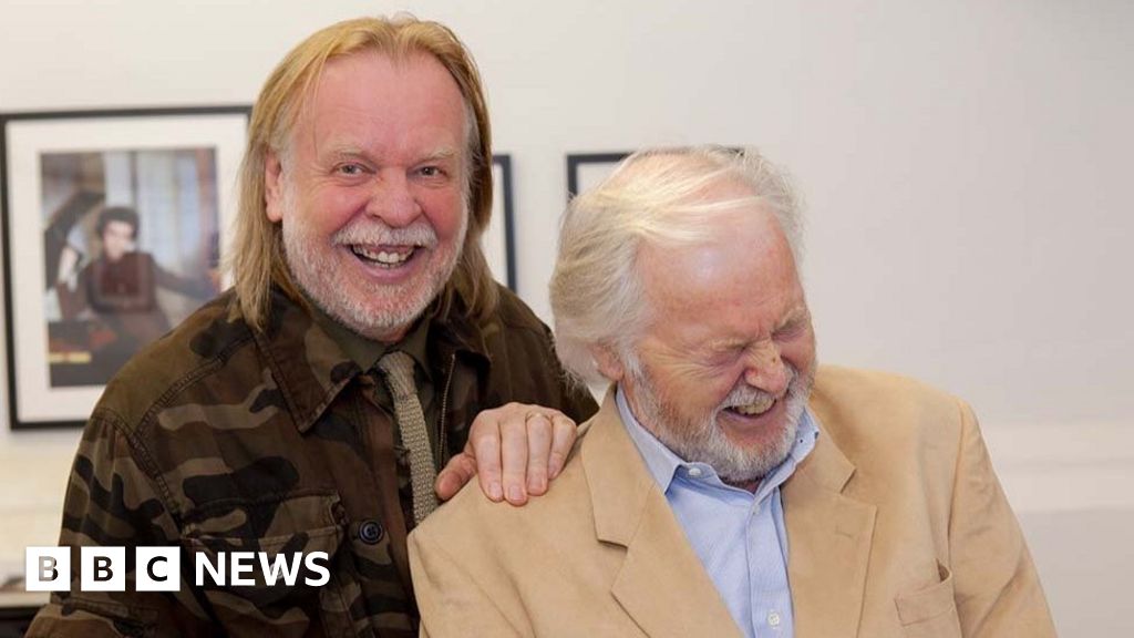 Rick Wakeman recalls 'best friend' and Dad's Army star Ian Lavender ...