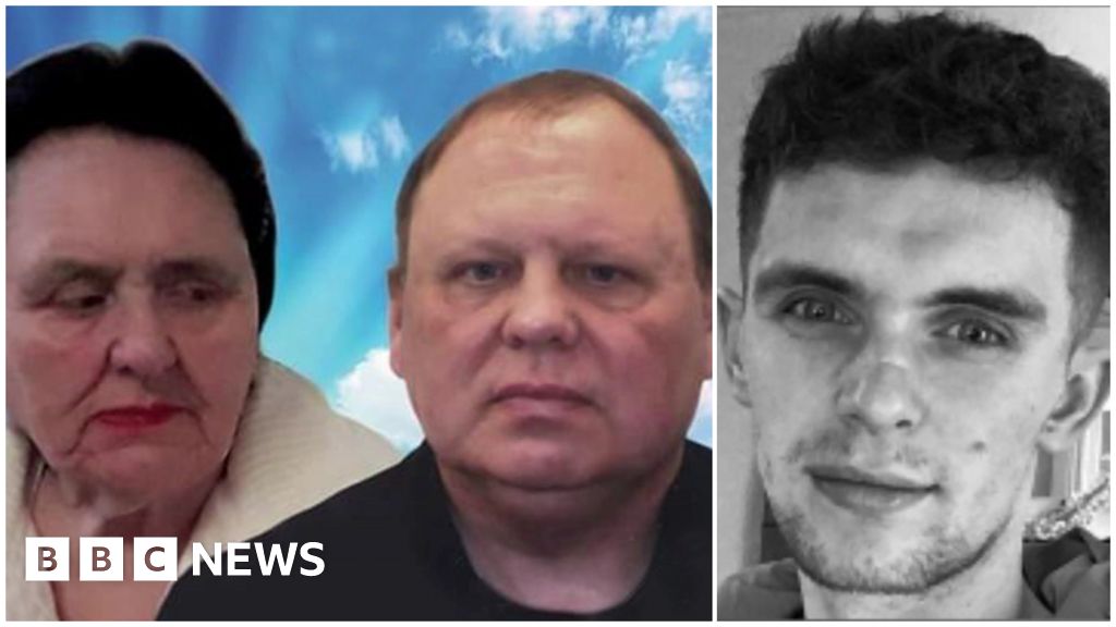 Louth crash: Keith Lennon, 21, sentenced over three deaths - BBC News