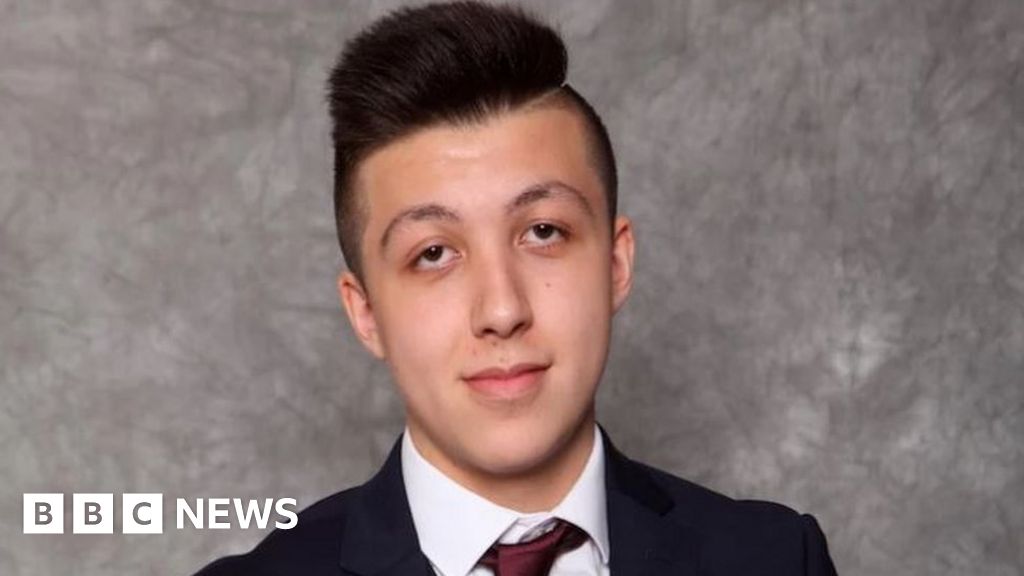 Coventry student designs a filter to reuse washing machine water