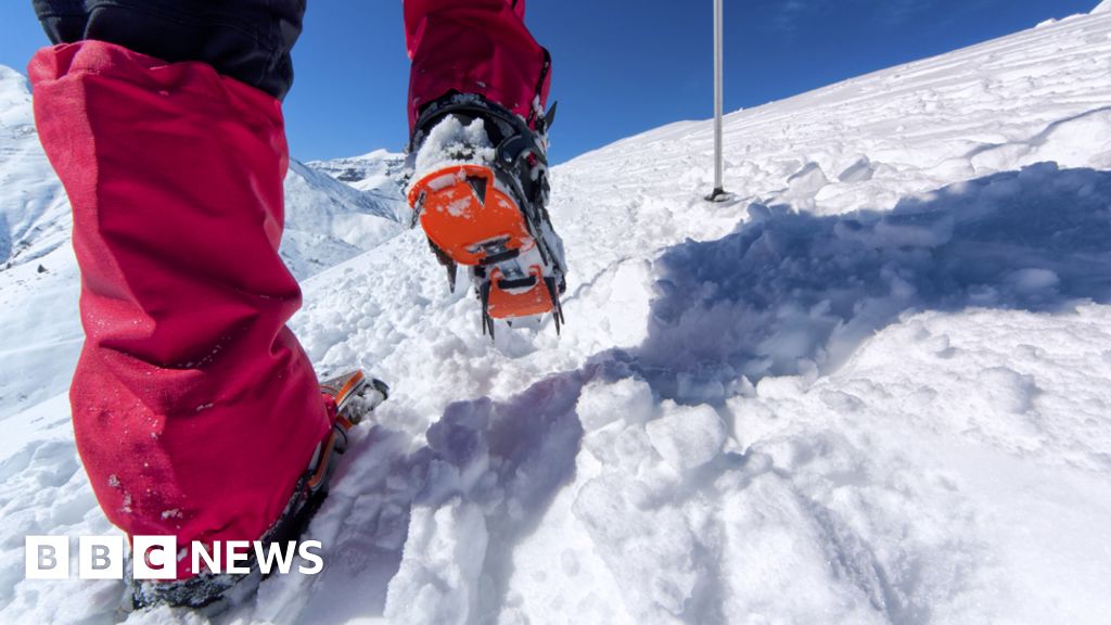 The coming of the glacier men - BBC News