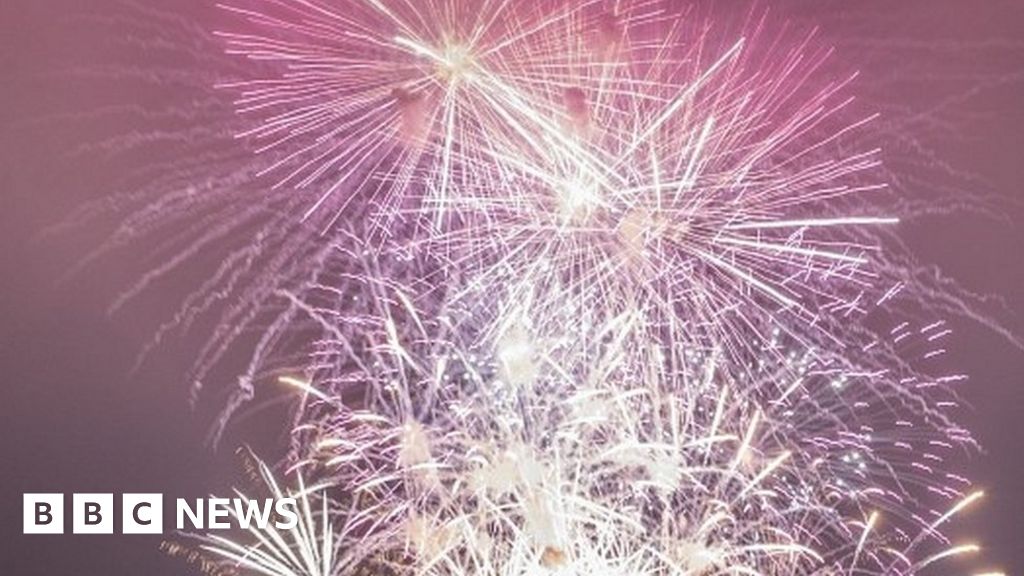 Covid: Derbyshire man fined £10k over M1 crash fireworks tribute