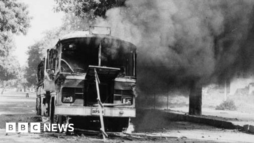 The Indian police officer who saved Sikhs during the 1984 riots - BBC News