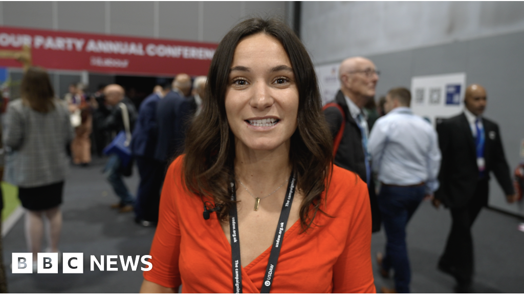 Labour conference upbeat before Keir Starmer's speech - BBC News