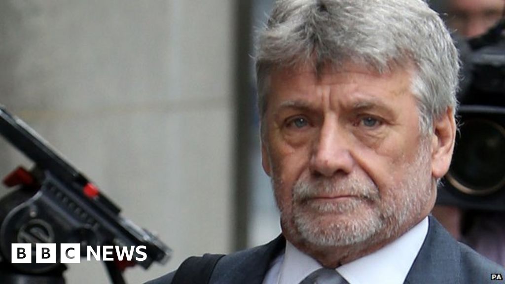 NoW journalist Neil Wallis: 'It has wrecked my life' - BBC News