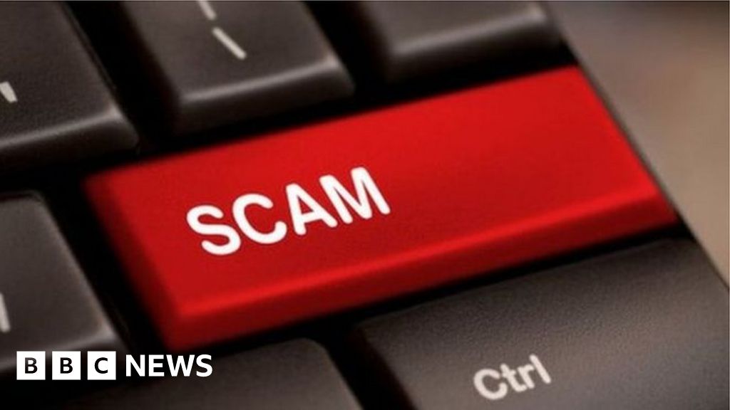 Online scam: Belfast holidaymaker conned out of £900 - BBC News