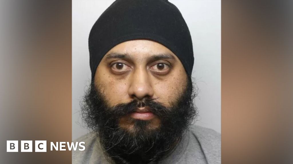 Headingley stabbing: Man jailed for life for murdering estranged wife ...