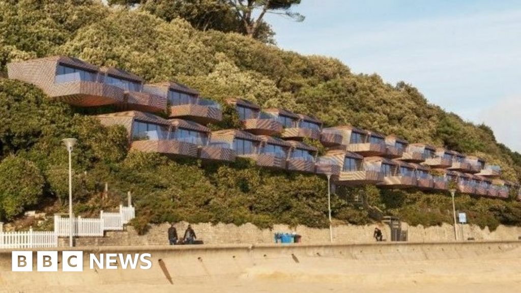 Poole raised Beach huts could 'improve cliff stability' - BBC News