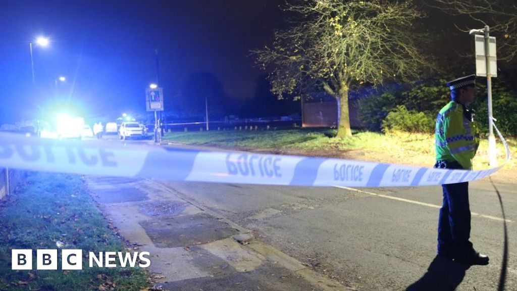 Dead body found in burning car in Greater Manchester - BBC News