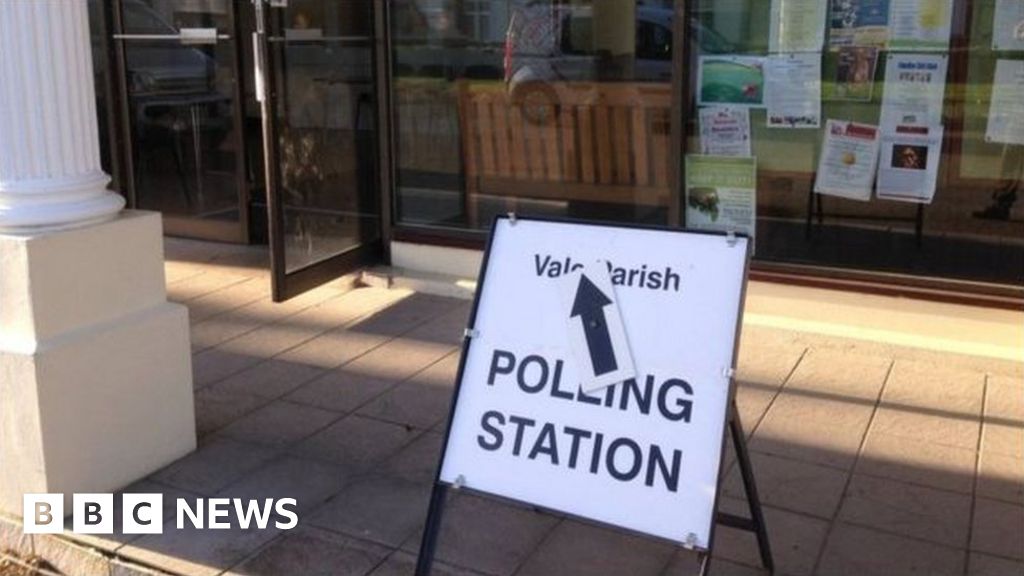 By-election date set for October following Guernsey politician death ...