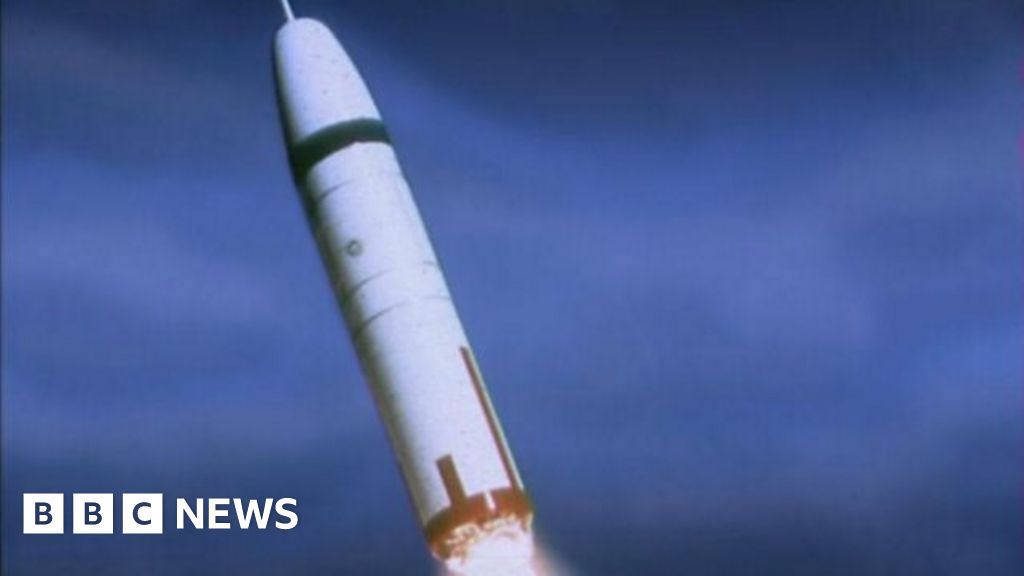 Lord Hennessy on Labour role in UK nuclear bomb history - BBC News